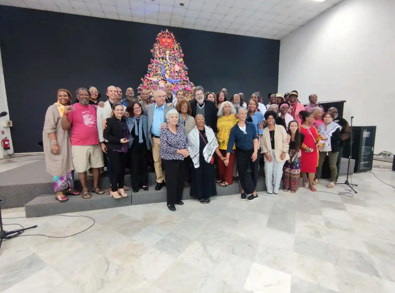 Entregan Orden Haydeé Santamaría a destacada escritora estadounidense ...